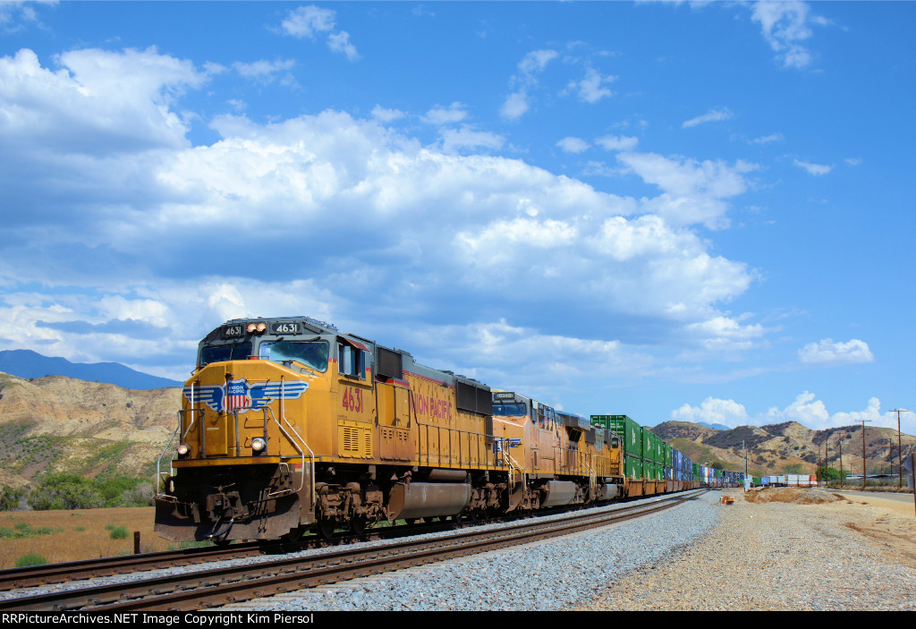 UP 4631 WB Beaumont Hill